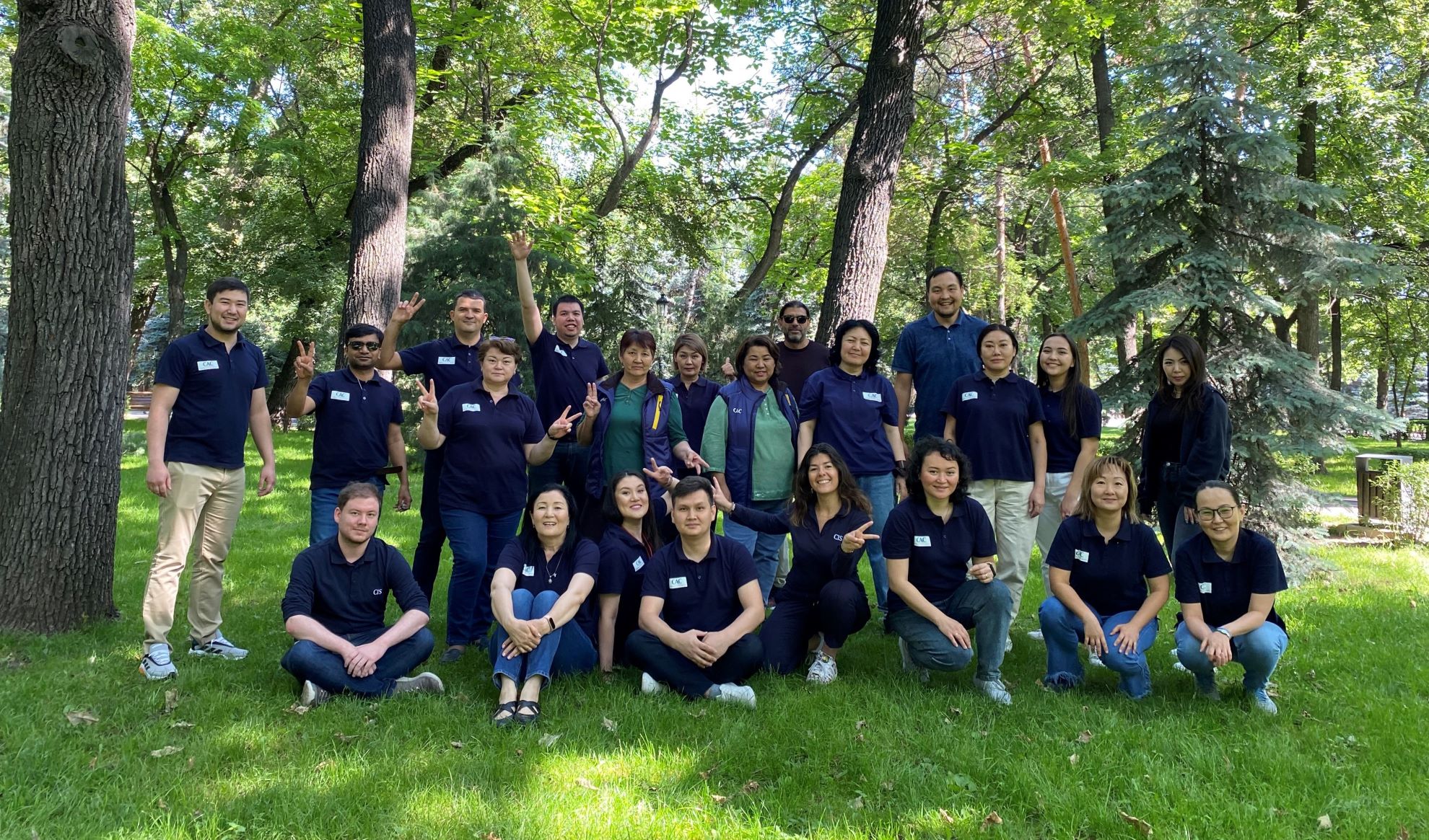 Découvrir les métiers de CIS - CIS